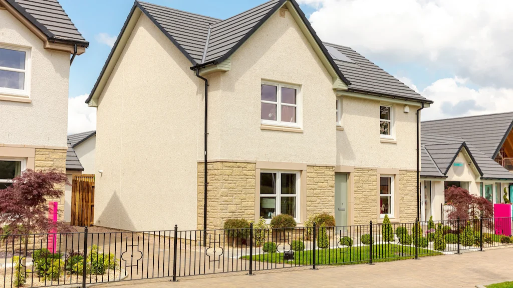 Uphall Station Village - Dundas Estates